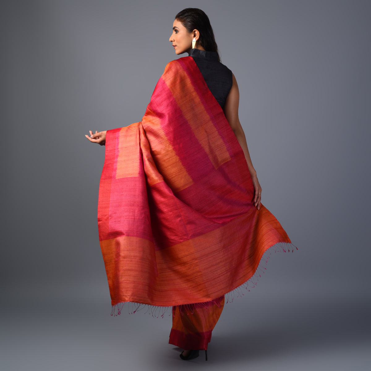 Ikat Tussar Bijli Handwoven Silk Saree - Sage Orange – Vrikshdesigns